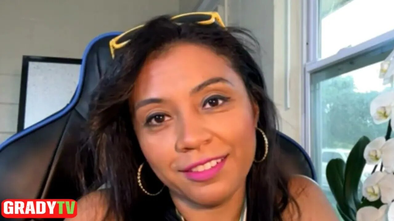 NANAPIPS ON THE MAGIC OF TWERKING! SEEING ELISA JORDANA FOR THE FIRST ...