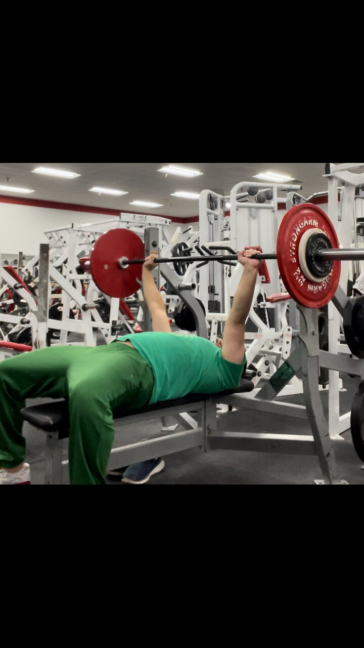 Bench Presses 85KG/187LBS for 5 Reps