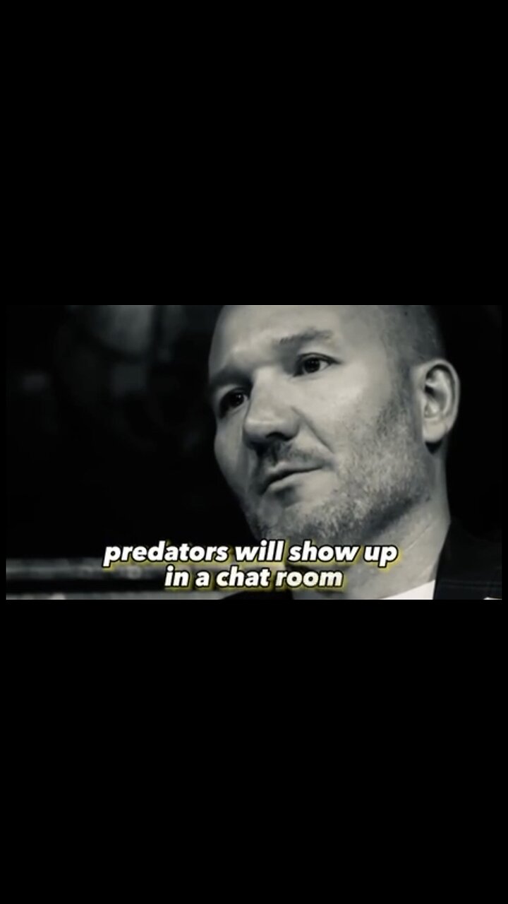 Shawn Ryan’s Guest Demonstrates How Fast Predators Show Up In Chat Rooms