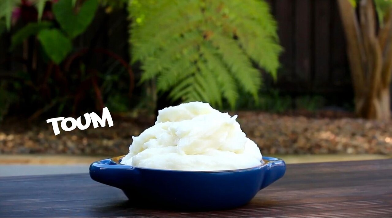 How to make Toum - Amazing Lebanese Garlic Sauce Recipe