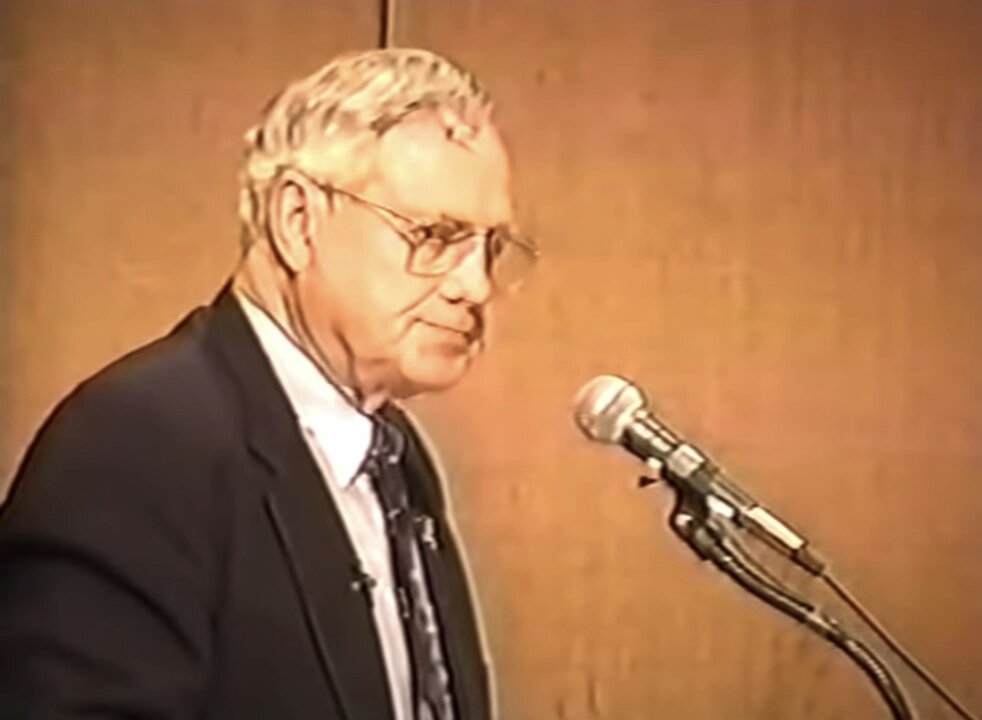 The Finders: The Ted Gunderson Report | Retired HEAD OF FBI Tells ALL ...