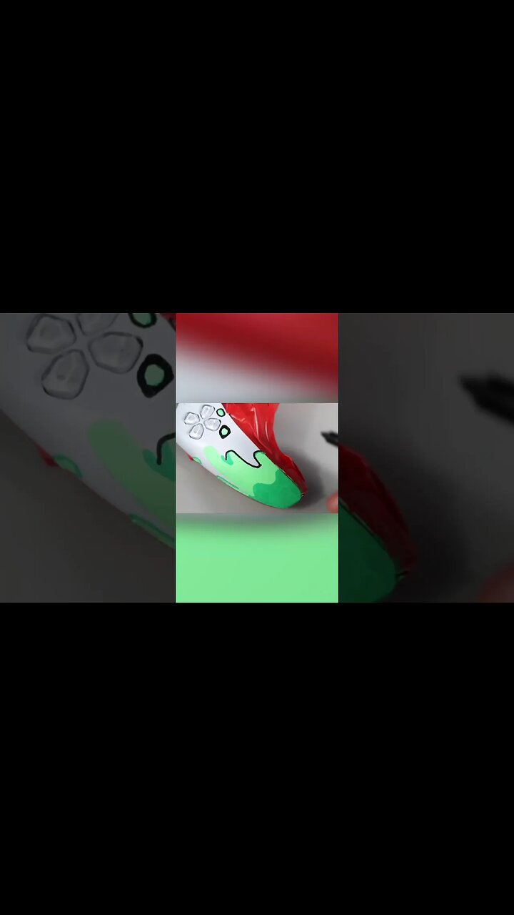 Custom PS5 Controller Using Posca Markers! #shorts