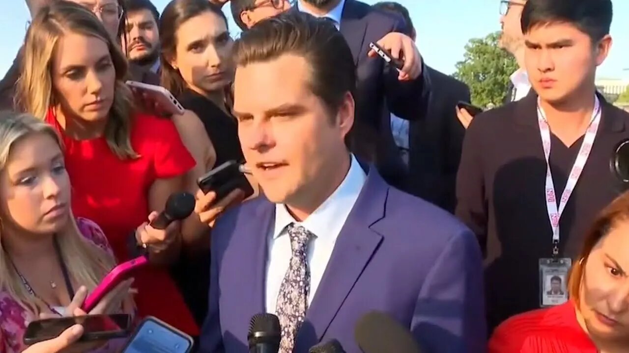 Matt Gaetz SPARS with PANICKING Reporters After McCarthy is Removed as ...