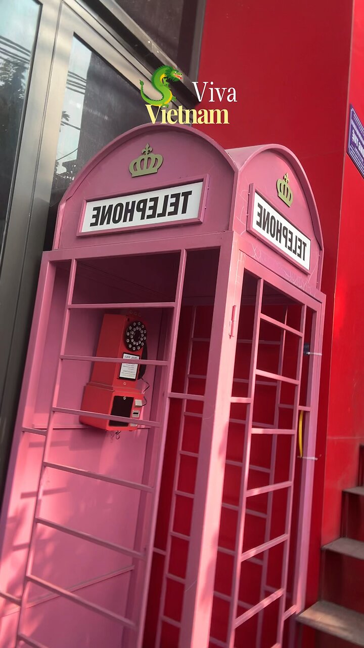 Awesome 1950s Telephone Booth