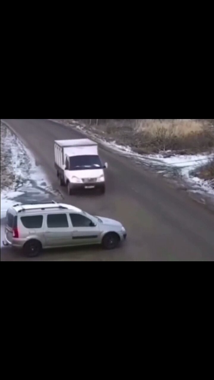 Epic Fails😂Idiots drivers😂Car accident funny short: Watch People Drive ...