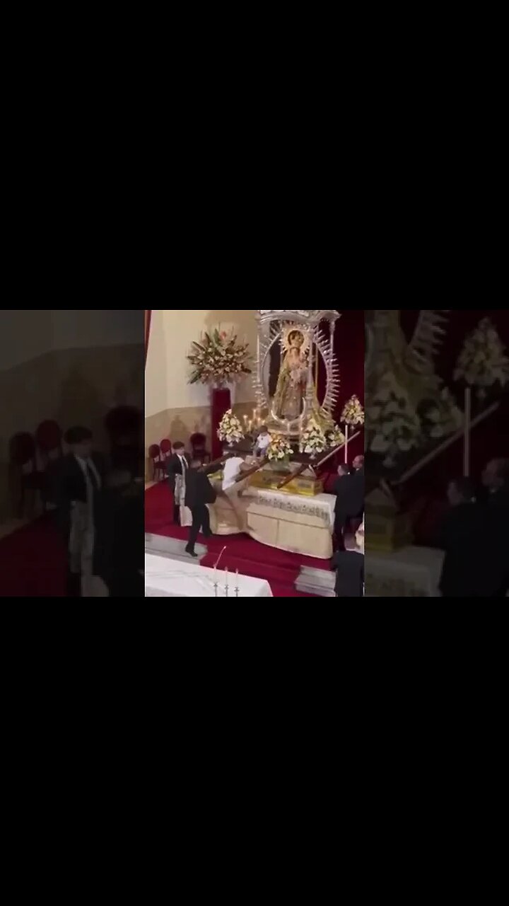 Imagini video suprarealiste din interiorul unei biserici din Spania!