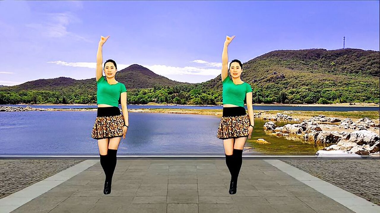 Innovative and dynamic modern dance "Platform" is simple, beautiful and ...