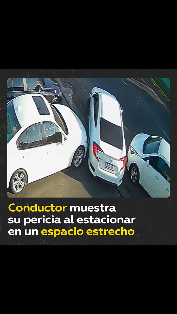 Conductor demuestra gran habilidad al aparcar en un espacio estrecho ...