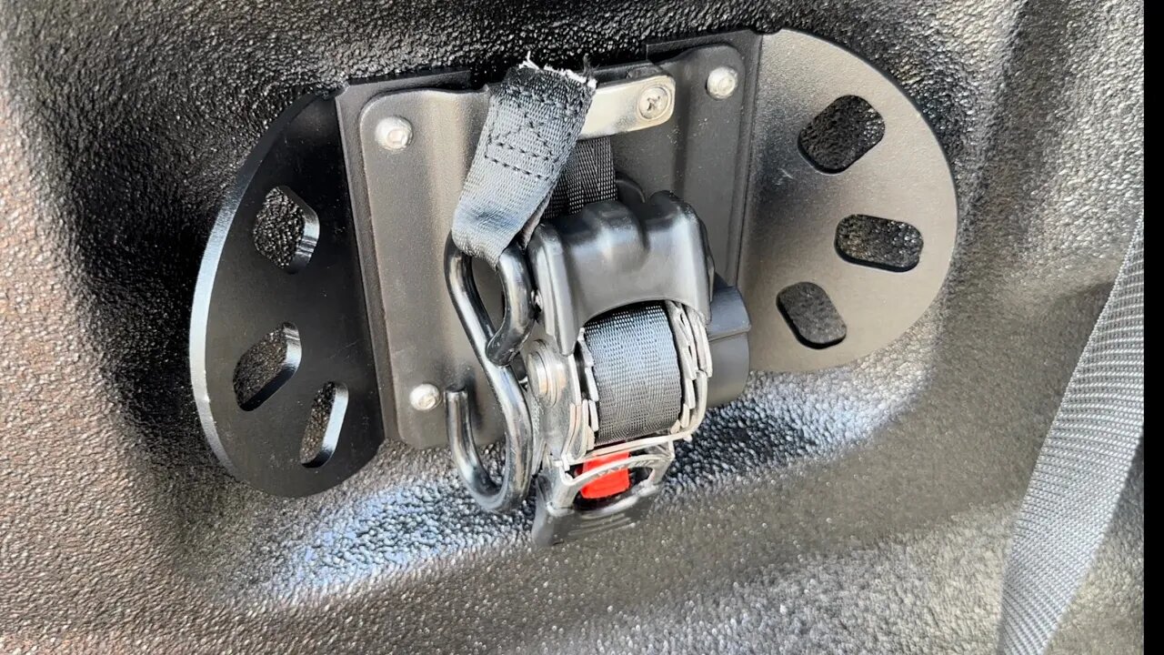 Ford F-150 BoxLink Auto Retracting Ratchet Strap Mod | You can do this ...