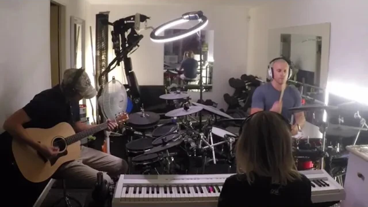 Classic Chord Progression jam - Cmaj7 Am7 Dm7 G7 - piano guitar drums ...