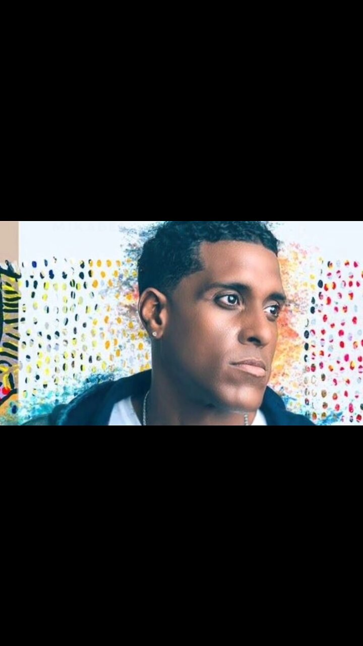 Singer Michael 'Mikaben' Benjamin (41) suddenly collapses, dies on ...