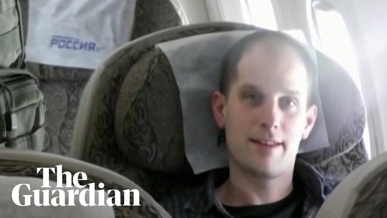 Moment Evan Gershkovich and other released prisoners board plane ...