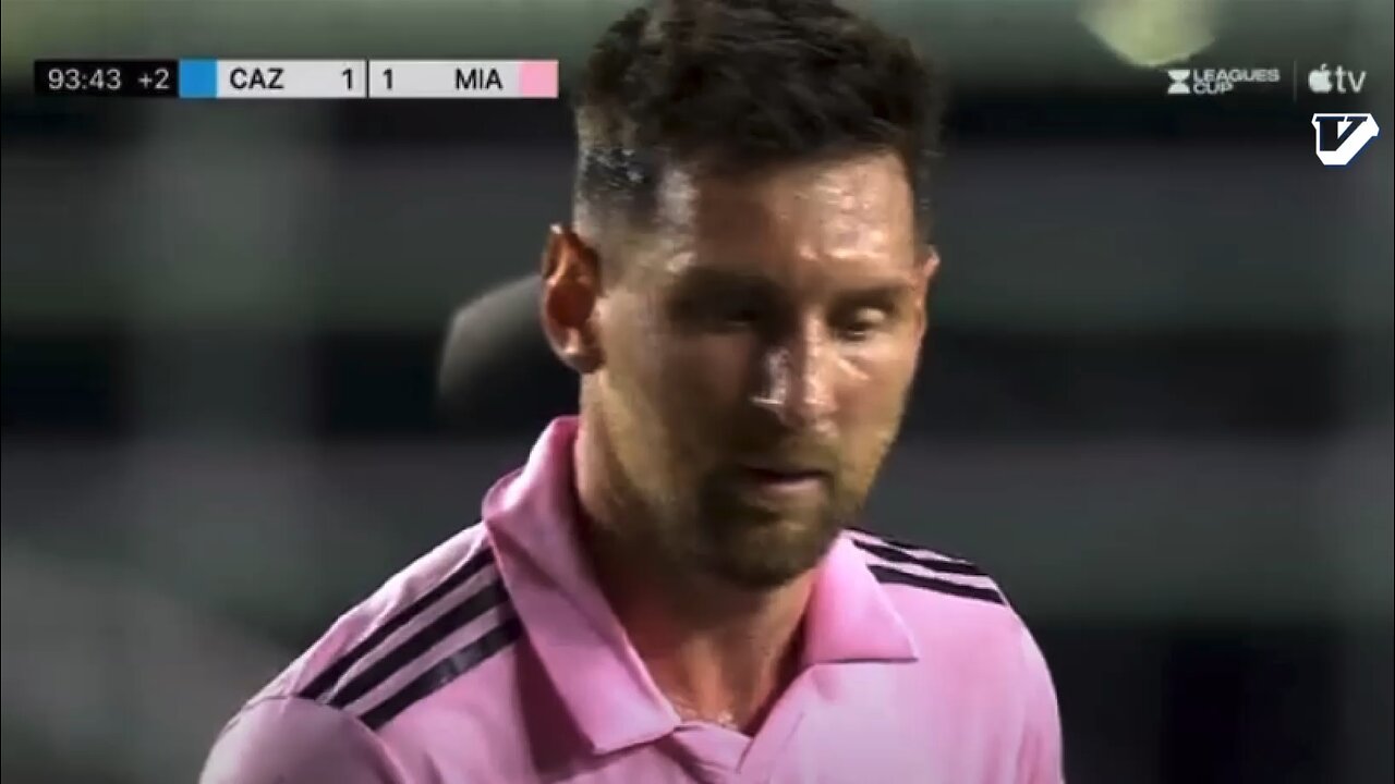Legendary soccer player Messi scores in his first game with his new ...