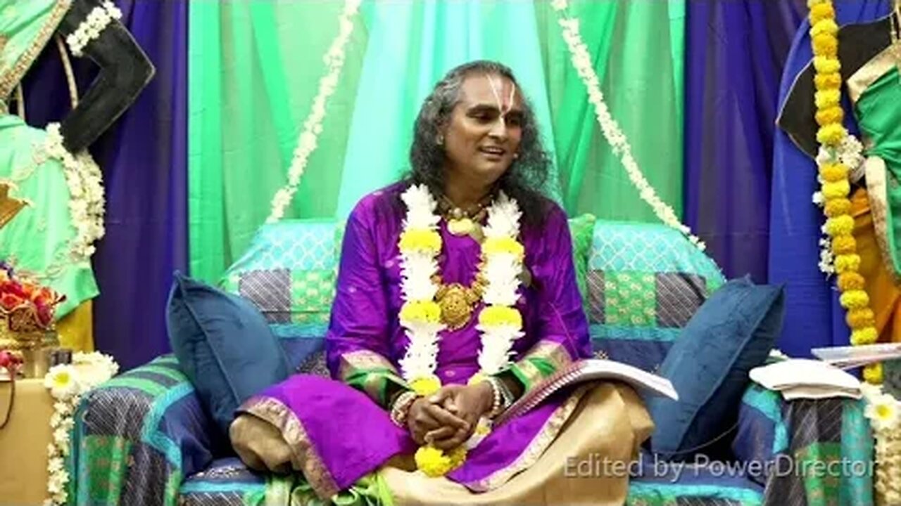 Jaya Radhe, Jaya Krishna, Jaya Vrindavana: Guruji canta a 5 Janeiro ...