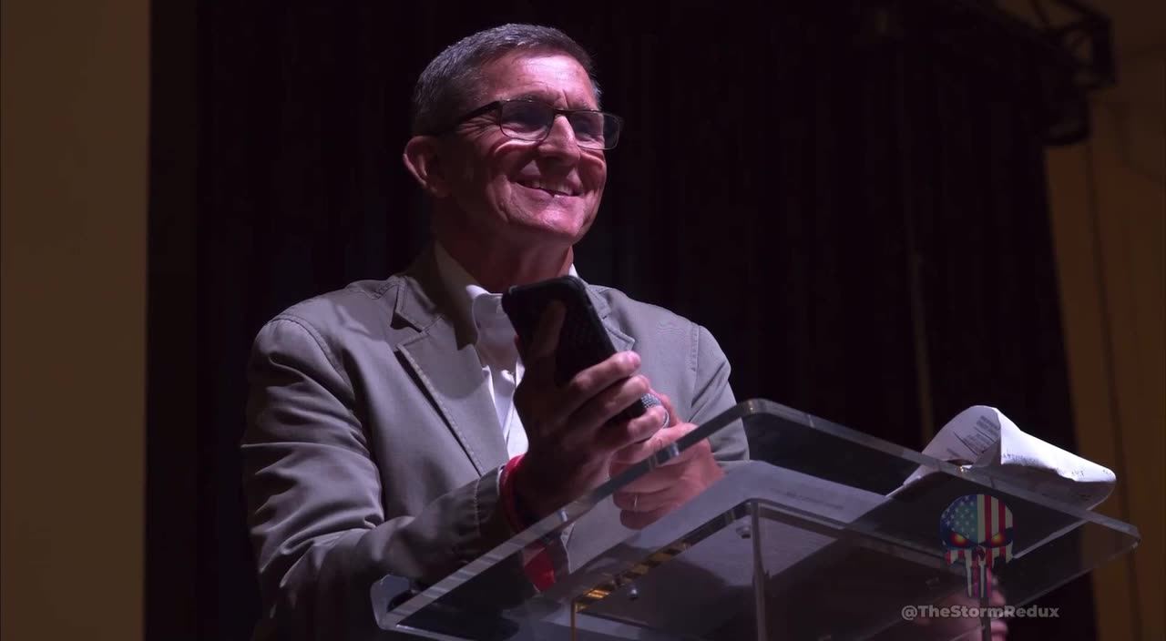 President Trump just told General Flynn he is ‘bringing him back’ live ...