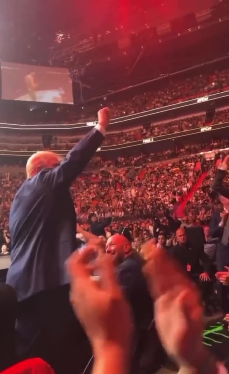President Trump walks in UFC 287 to Kid Rock and the crowd goes wild!!