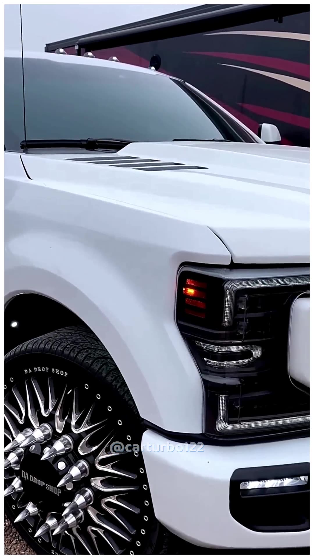 A Glimpse into Elegance: Custom Ford F350 Dually in Classic White