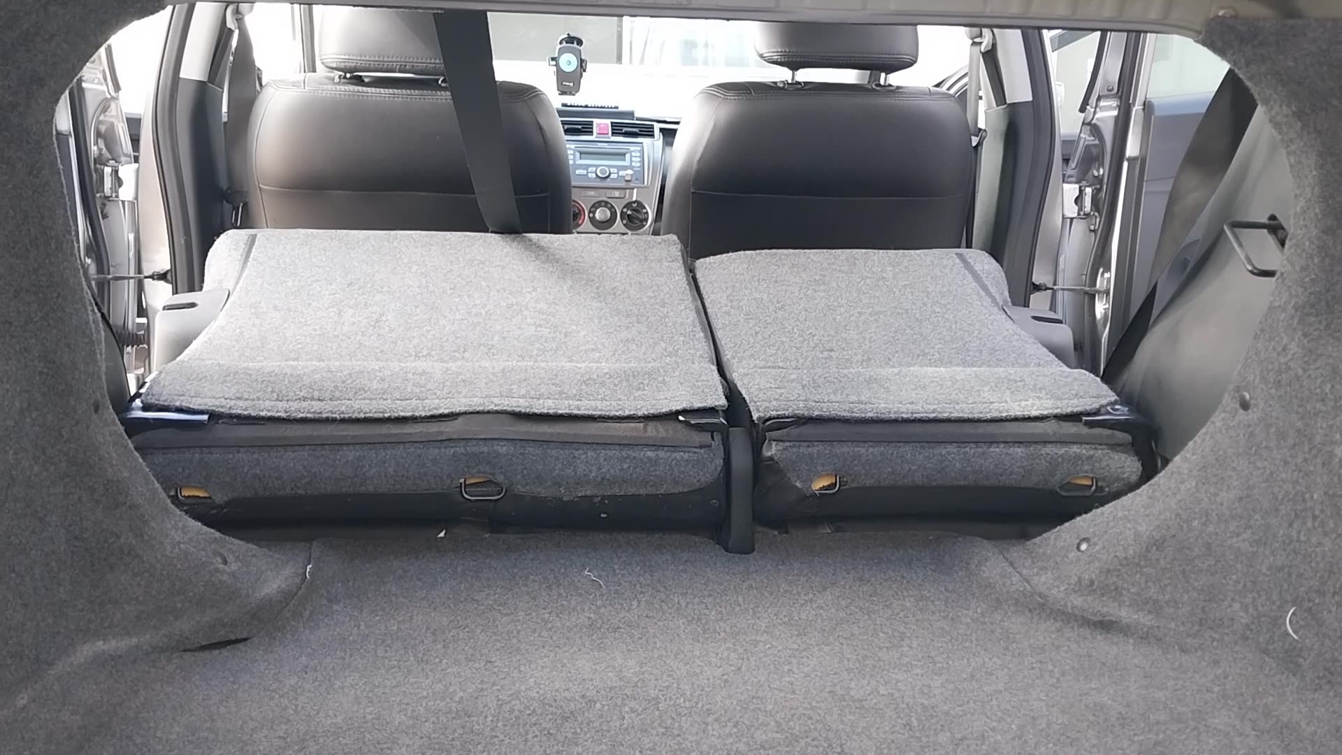 TV de 60 polegadas cabe no carro? - TV de 60 cabe no porta mala - Como ...