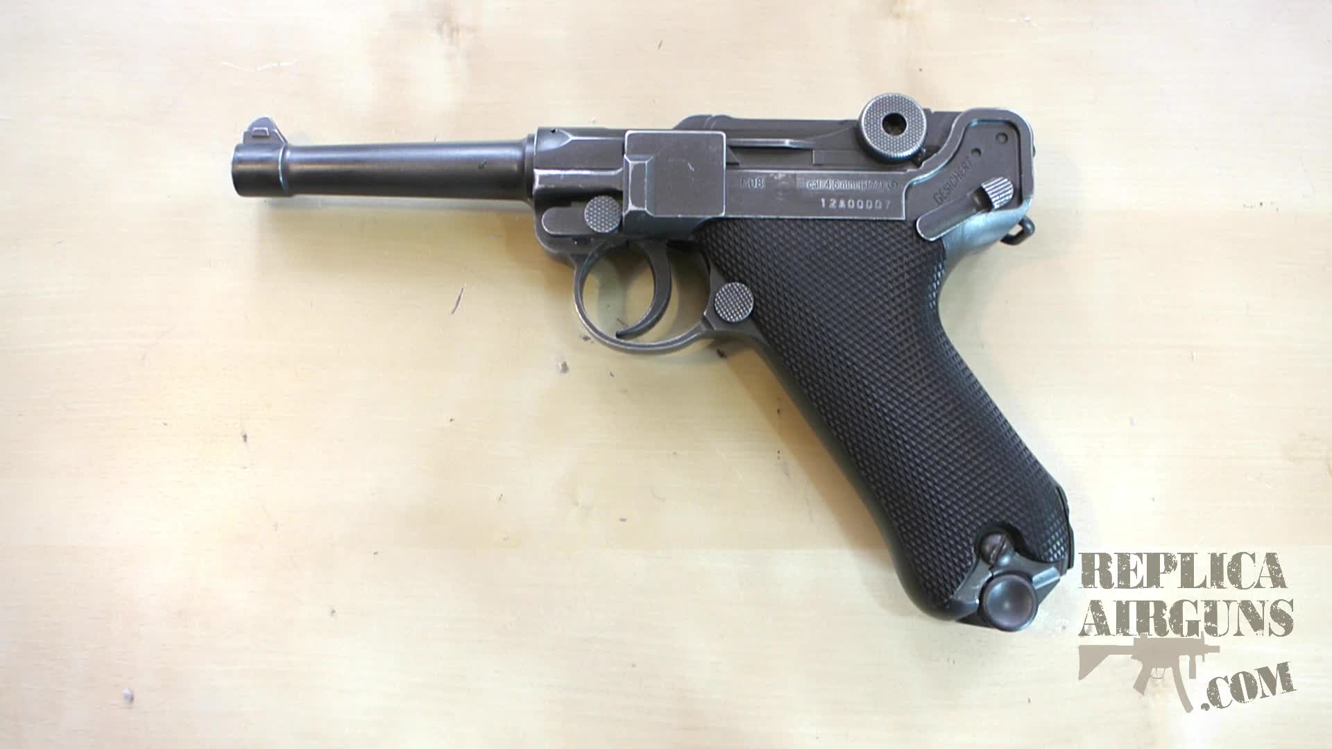 How to Make a New Gun Look Vintage - Old and Worn