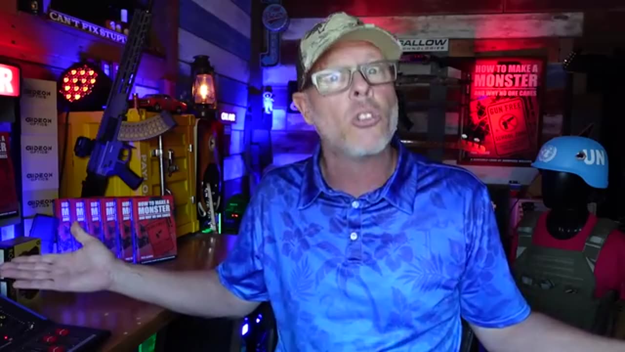 VIDEO of Crooks running on roof in plain sight; also 3 encrypted ...