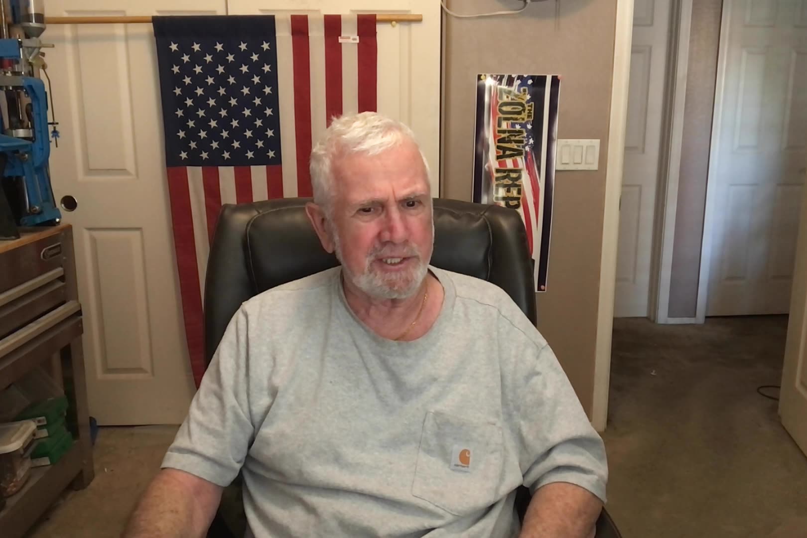 Tim Waltz National Guard And Police Yell, "Light Them Up", Citizen's On ...