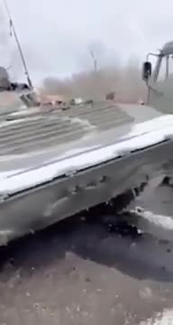 Ukrainians smashed a Russian supply column with logistics vehicles