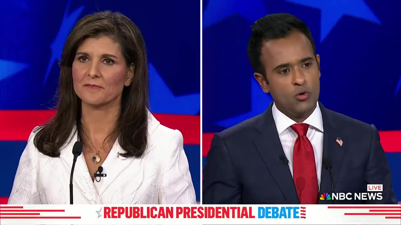 Vivek Ramaswamy Says Nikki Haley & Ron DeSantis are 3-Inch Heel Dick ...