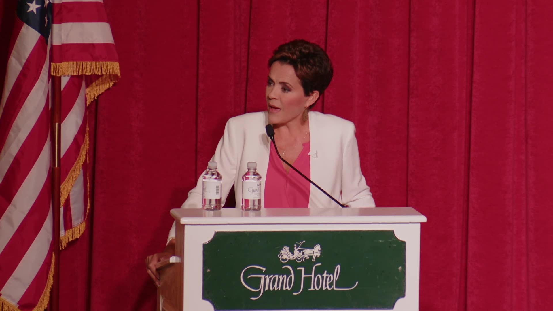 Kari Lake Speaks to Packed House at the 2023 Mackinac Republican ...