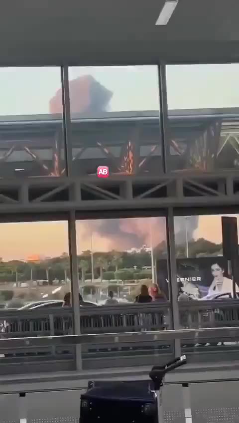 Footage shows Israeli regime attacking the vicinity of Beirut's Rafik ...