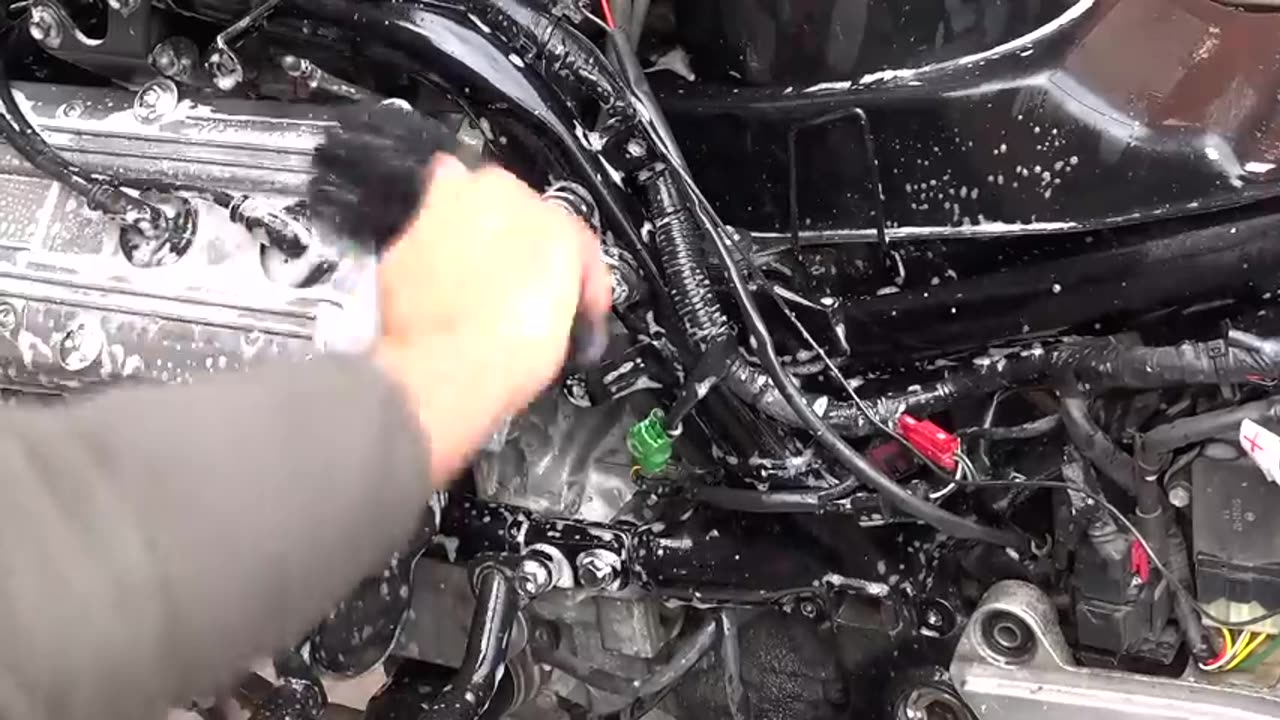 Watch How I Transform this Wrecked Honda Into a Custom Motorcycle ...