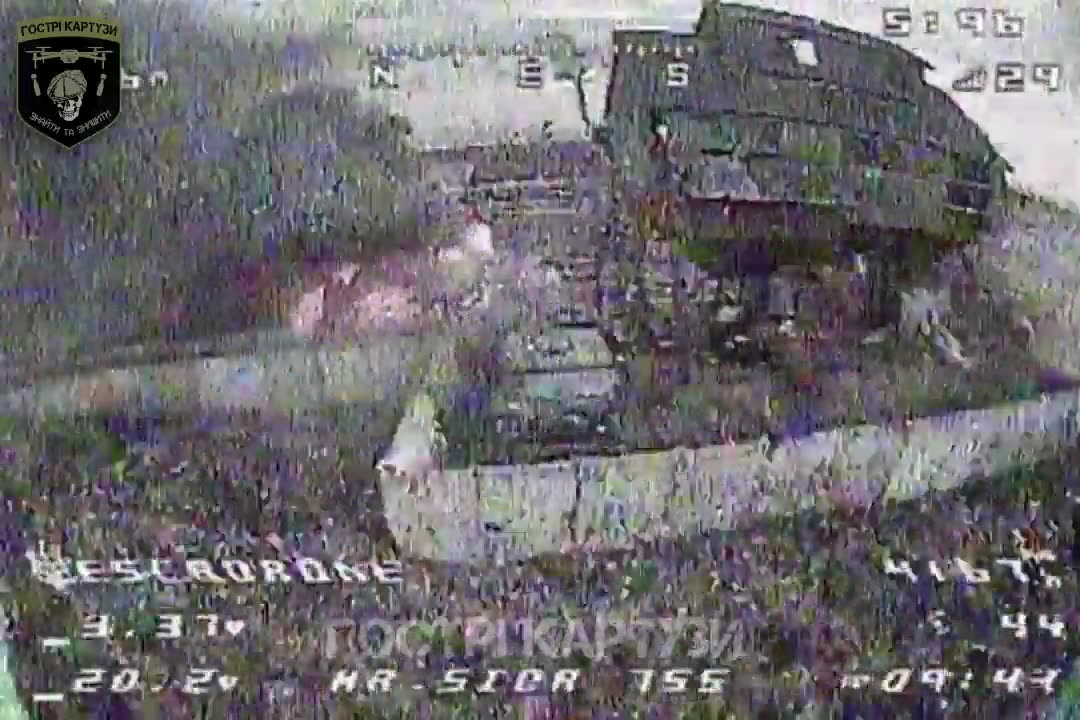 🚀🇺🇦 Ukraine Russia War | Ukrainian Drones Destroy Russian Leer-3 ...