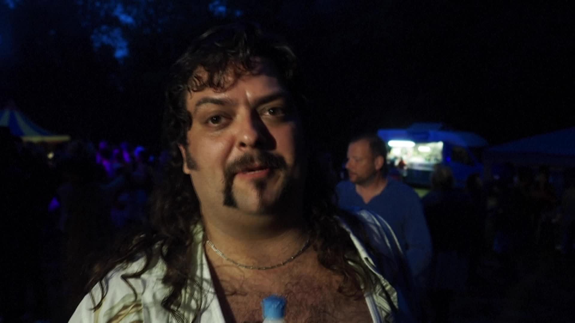 Short in front, long behind: the Mullet Cup holds its championship in ...