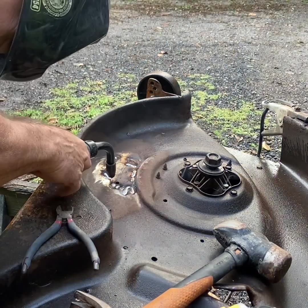 Welding repair of mower deck #Migwelding