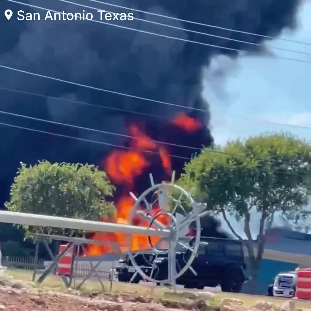 Firefighters are responding to massive fire at a Jacuzzi store in San ...