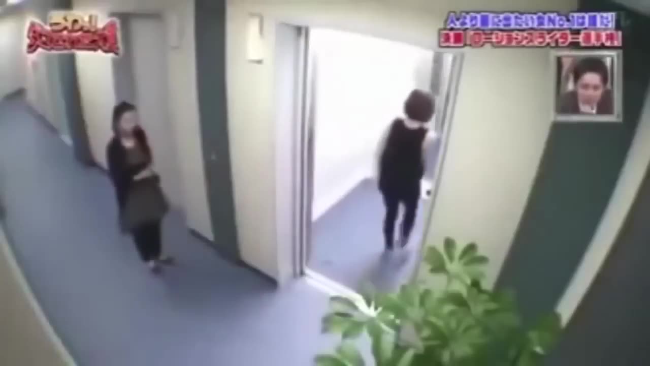 A Compilation of Hilarious Strange and Funny Japanese Pranks😁🤣