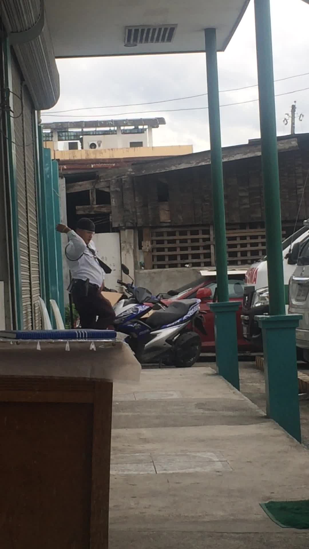 Dancing Guard has Got Moves