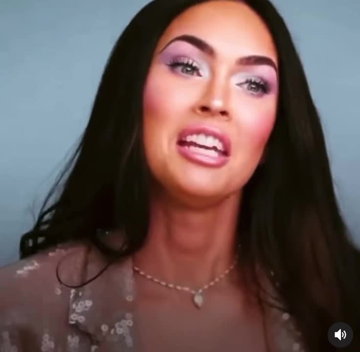 VAMPIRES - Megan Fox is SO PROUD of Drinking Machine Gun Kelly's BLOOD