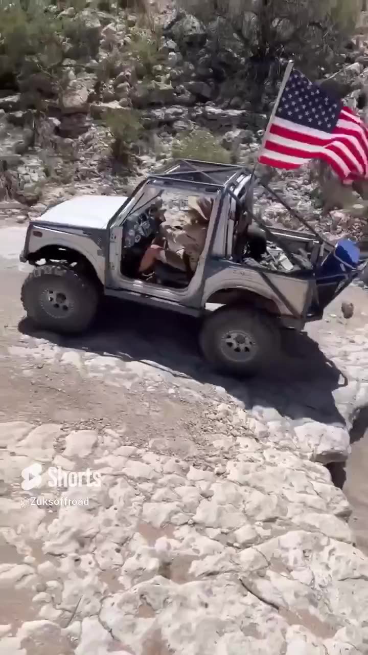 Rock Crawling with the Suzuki Community