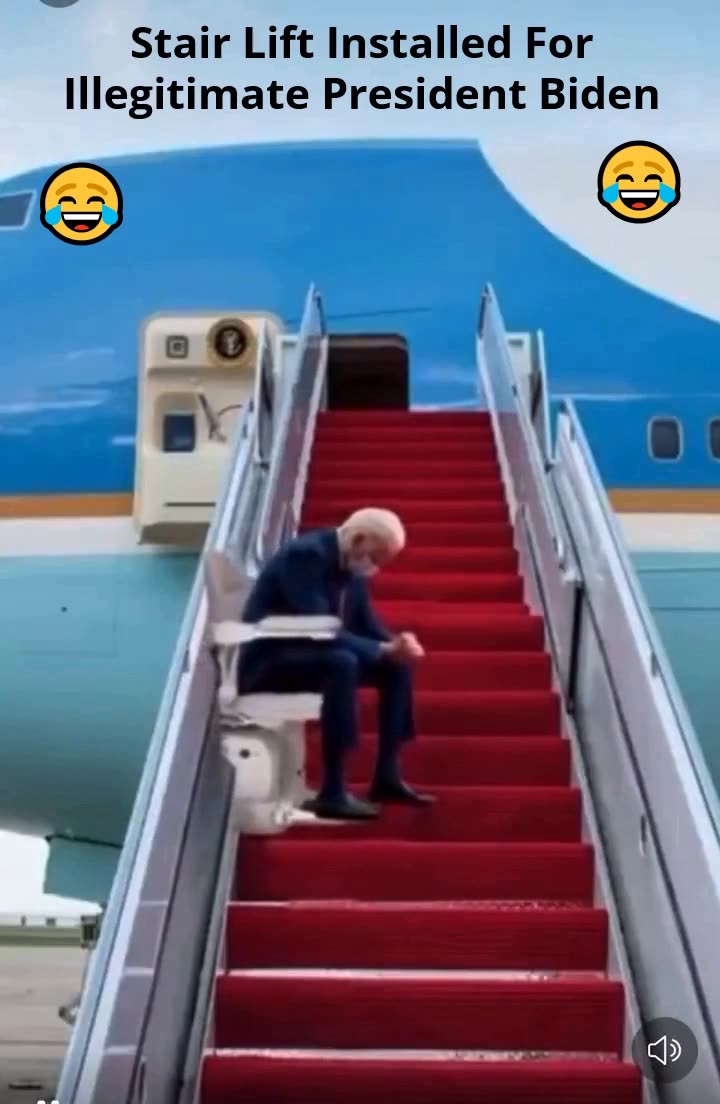 Stair Lift Installed on Air Force (Acorn) 1 For Biden