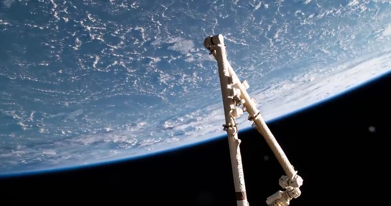 Captivating Earth in 4K: Expedition 65's Stunning View from Space