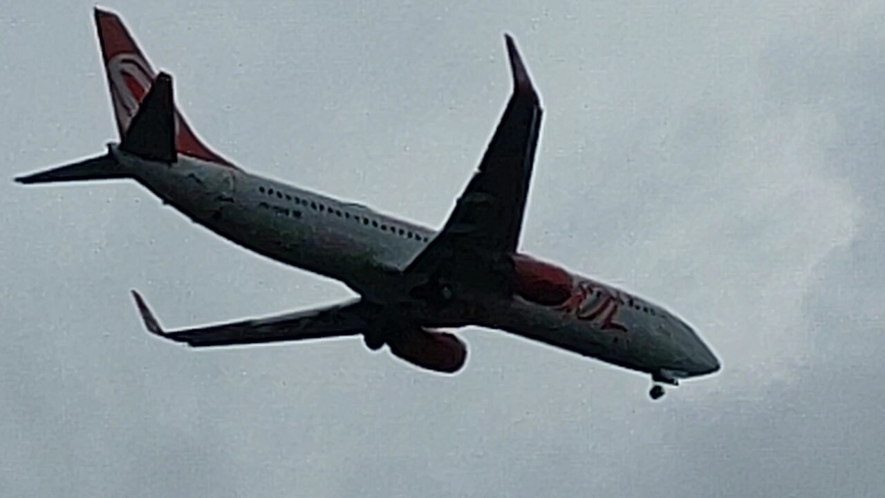 Boeing 737-800 PR-GUA vindo de Salvador para Fortaleza