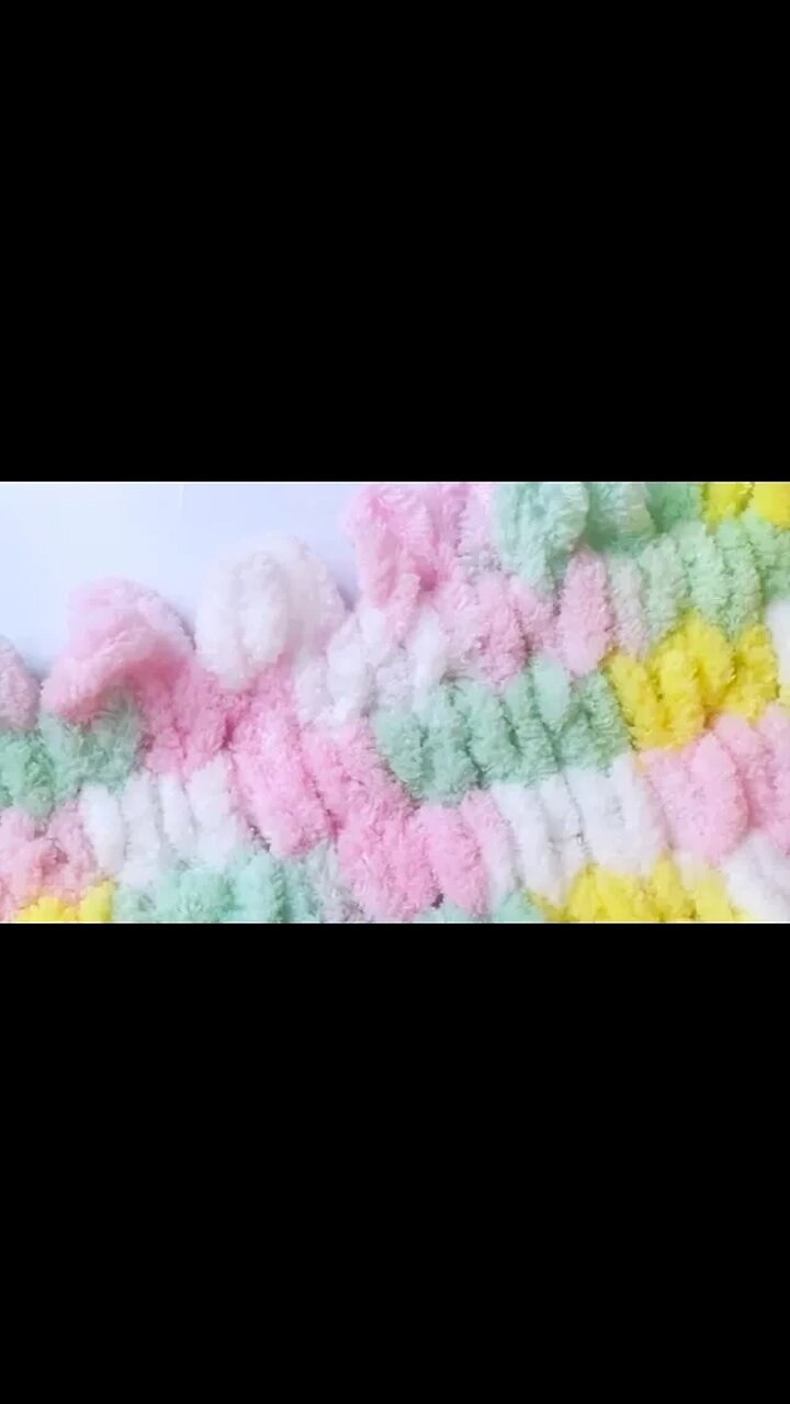 🧶How to use Loop Yarn / Easy Baby Blanket