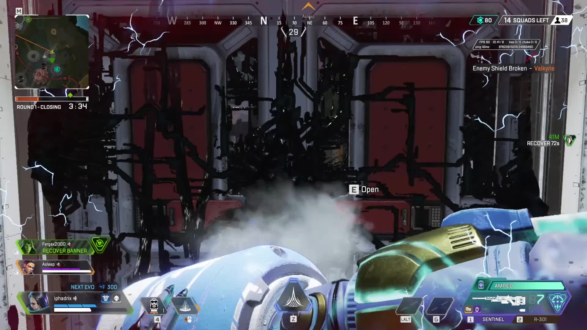 Apex Legends- opens door, explodes.