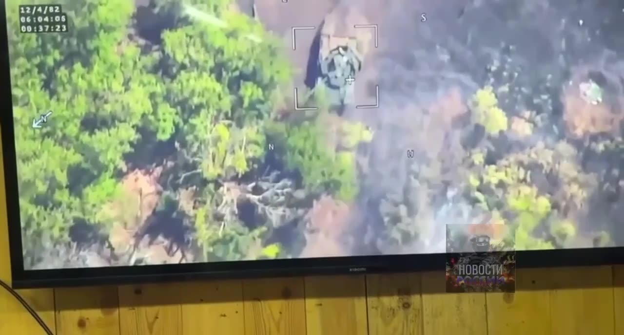Footage of a precise hit on a Ukrainian tank in the Rabotino area on ...