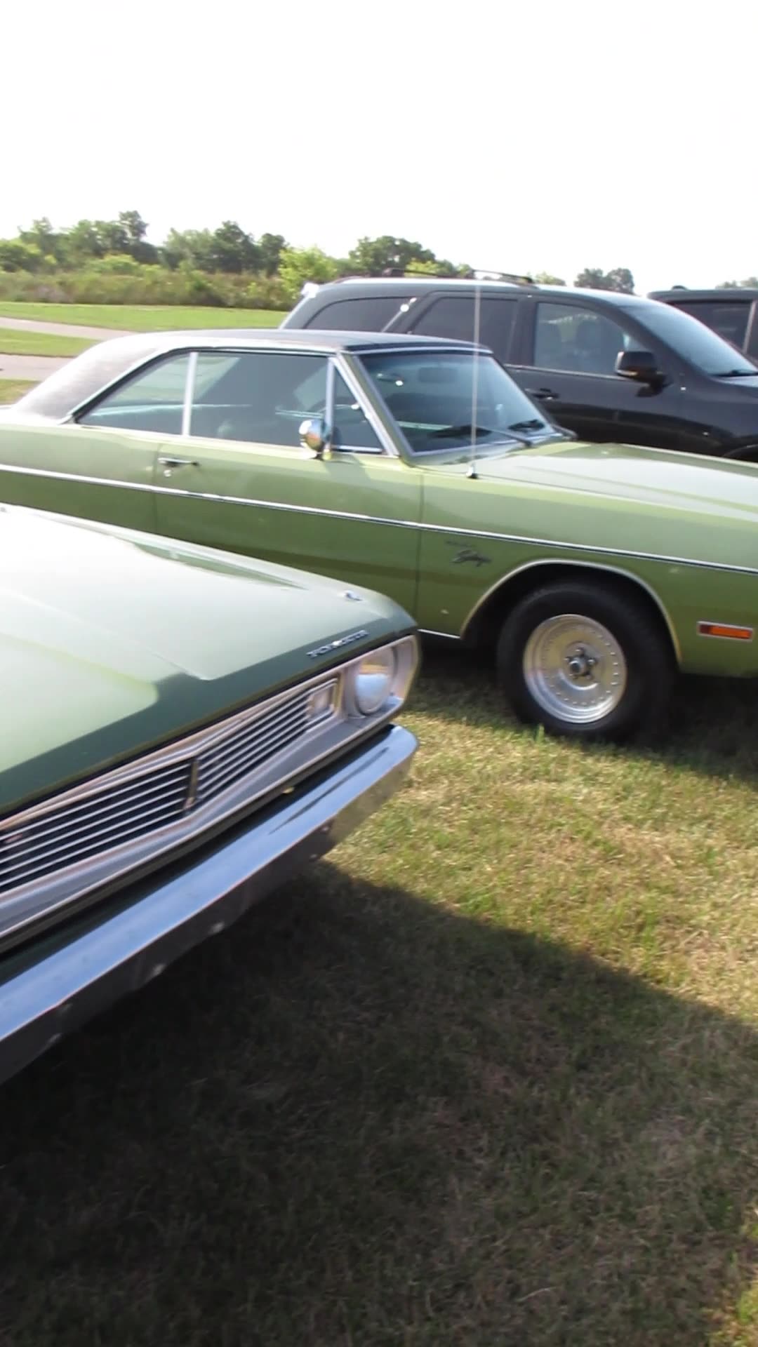 Plymouth Valiant Signet & Dodge Dart Swinger
