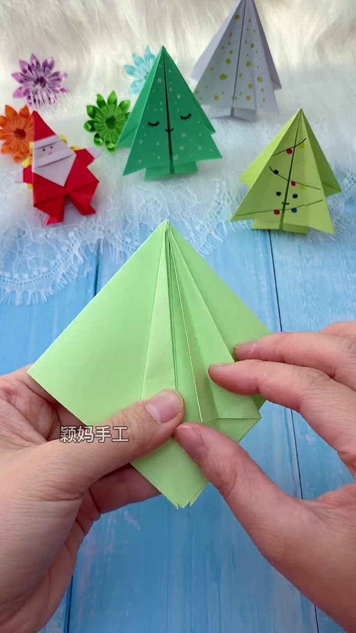 DIY PAPER TREE! So REALISTIC you won't believe it's made of PAPER!
