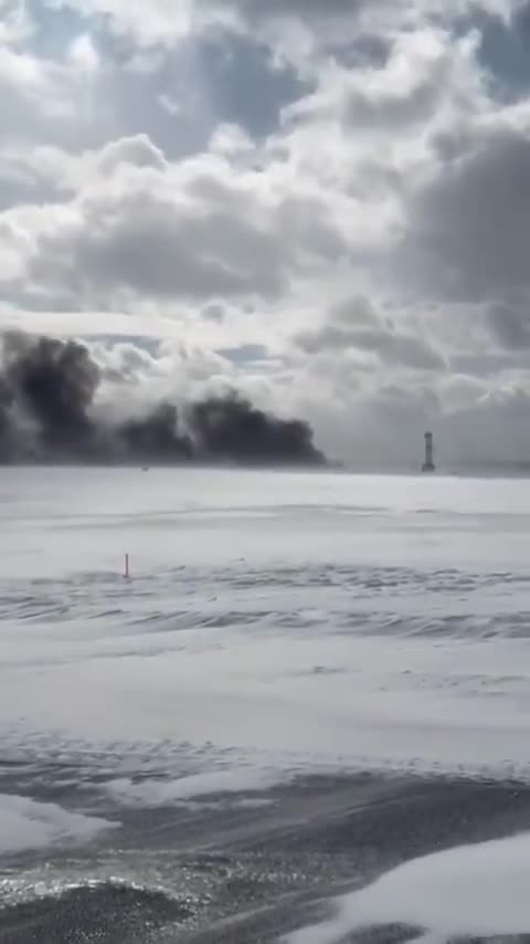 A newly released video shows the exact moment of the impact of Delta ...