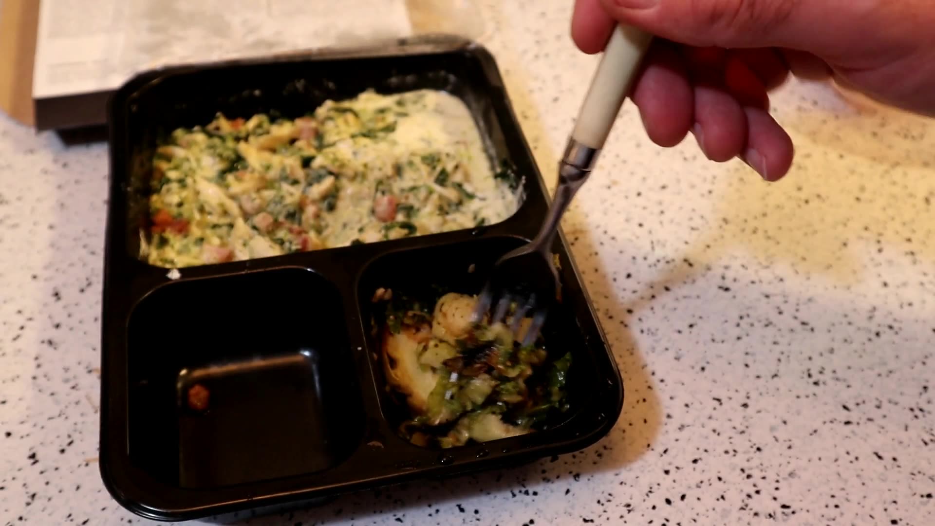 Factor 75 Meals Loaded Bacon And Spinach Shredded Chicken Meal Review ...