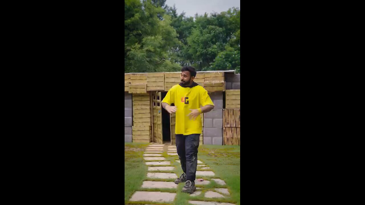 Techno gamer destroyed his minecraft house