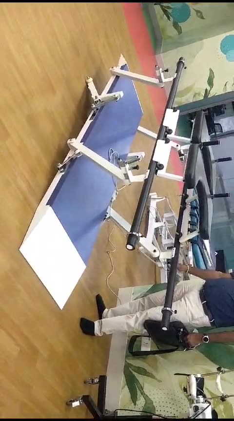 Hi low Height Adjustable Motorized Parallel Bar For Physiotherapy ...